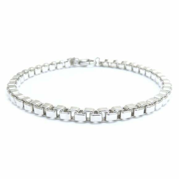 Tiffany & Co. | Jewelry | Tiffany Co Tiffany Venetian Chain Bracelet ...